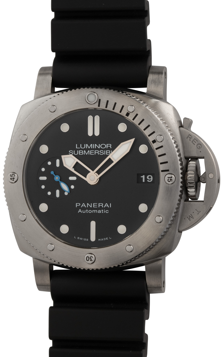 Panerai - Luminor Submersible 1950 3 Days Auto 42mm : PAM 682 : SOLD OUT