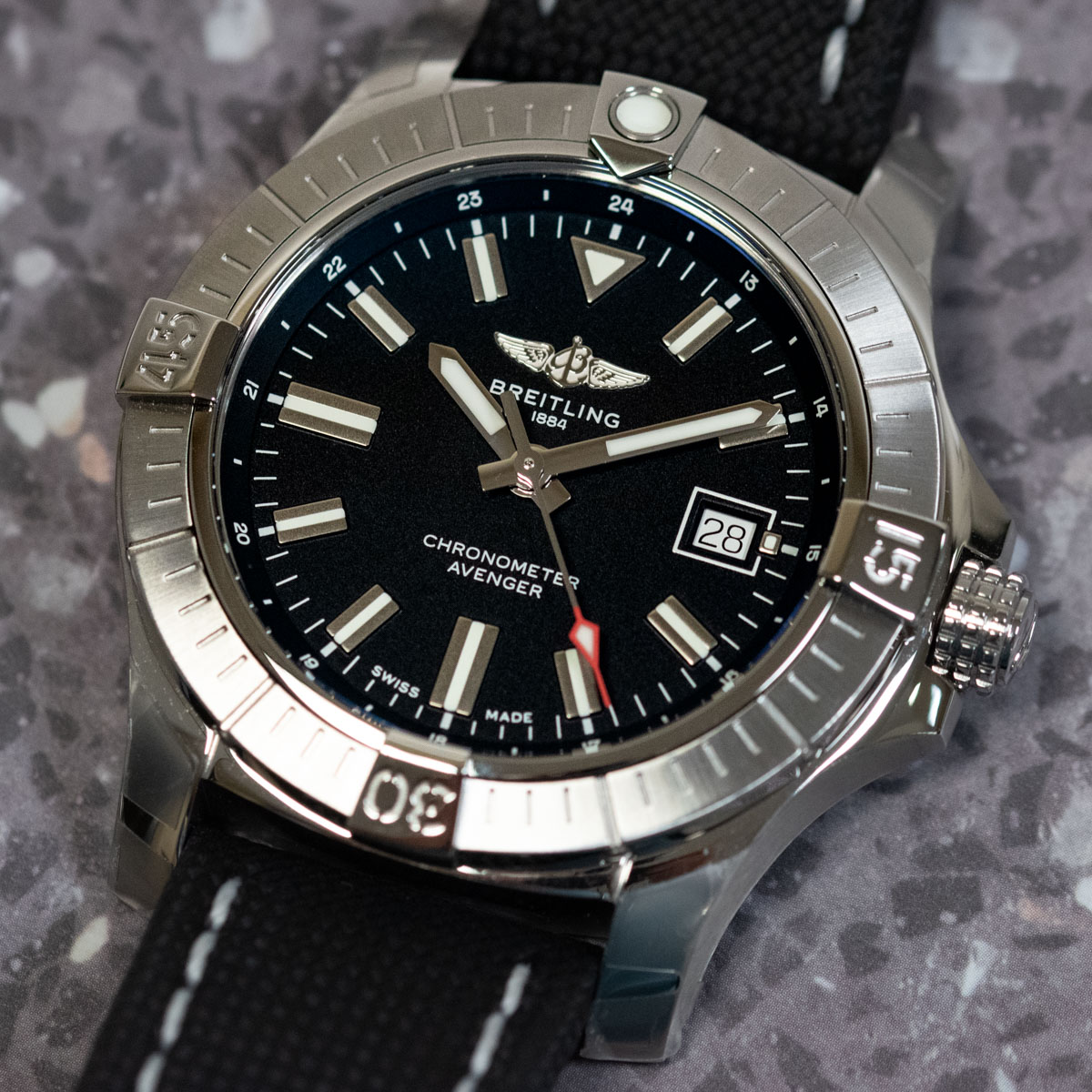 Breitling - Avenger Automatic 43 : A17318101B1X1 : SOLD OUT : black dial