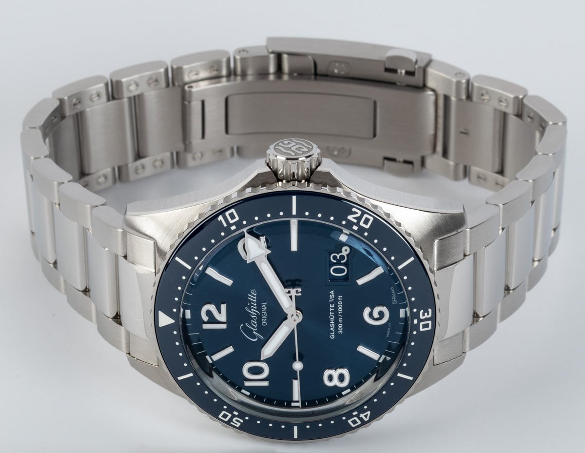 Glashutte Original SeaQ Panorama Date : 1-36-13-02-81-70