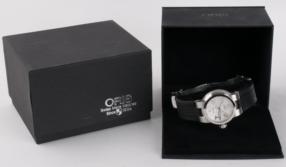 Oris - TT1 Day-Date : 635-7522-4161 : SOLD OUT : silver dial on black ...
