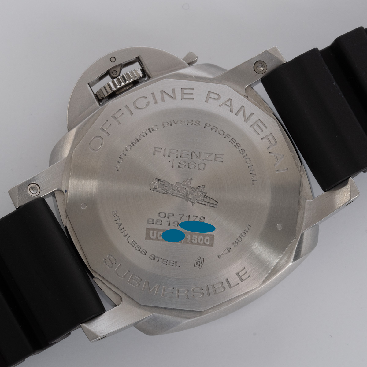 Panerai Luminor Submersible 1950 3 Days Auto 42mm : PAM 682