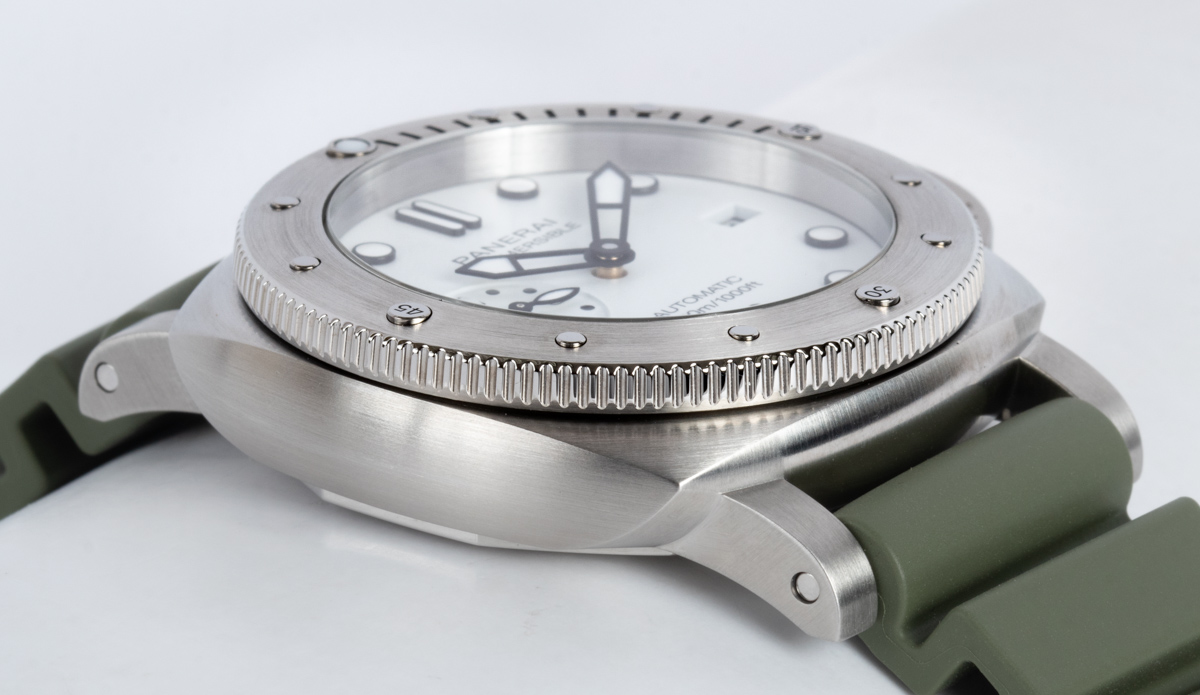 Panerai - Submersible Bianco : PAM 1223 : SOLD OUT : white dial on ...