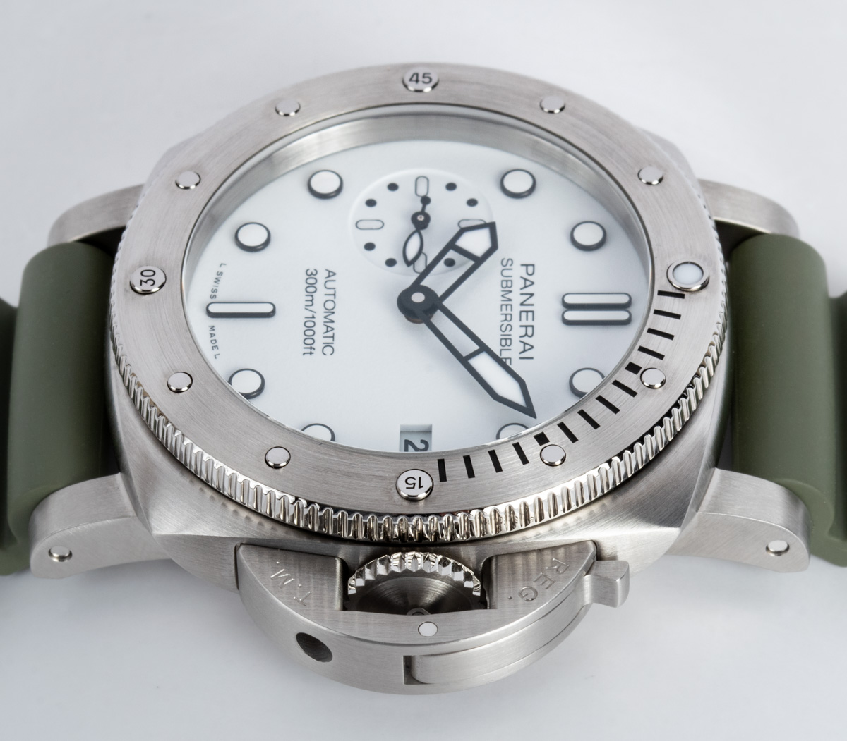 Panerai - Submersible Bianco : PAM 1223 : SOLD OUT : white dial on ...