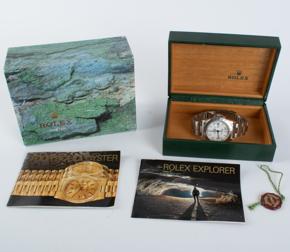 Rolex - Explorer II : 16570 : SOLD OUT : white dial on heavy Oyster ...